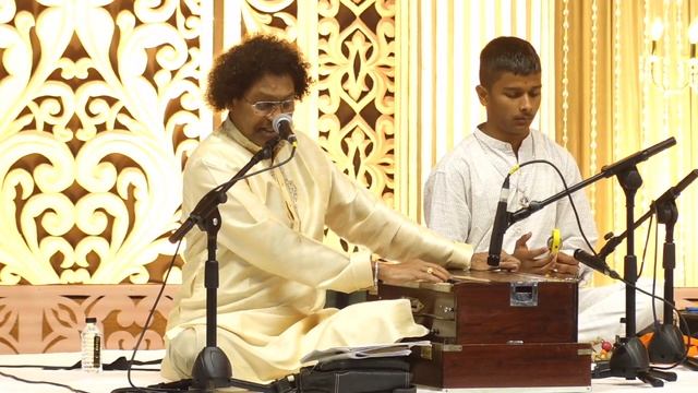 Sahaja Bhajans by Shri Dinesh Nimbalkar | 24th December 2025, Ganapatipule
