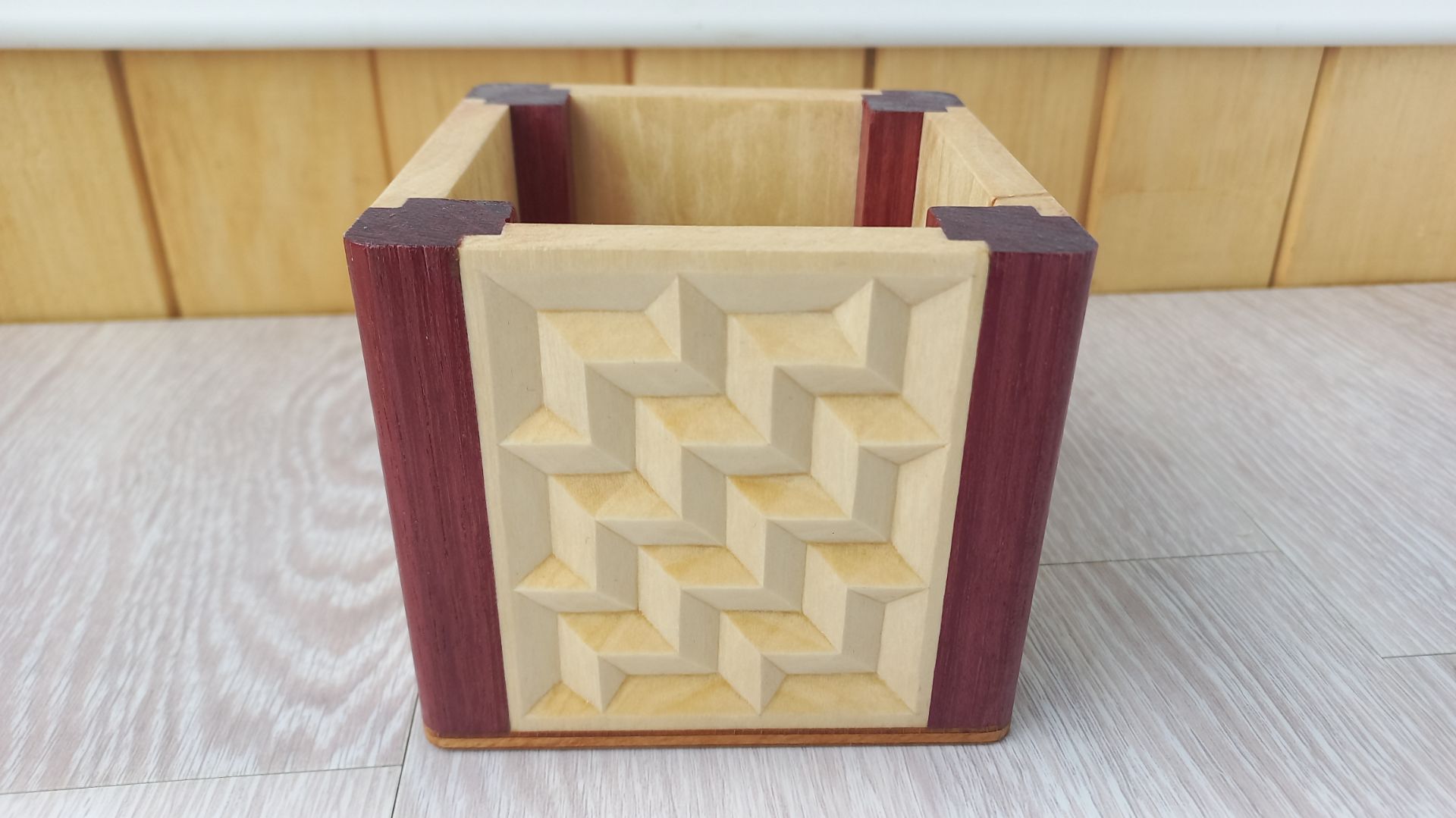 Геометрическая резьба. Сборник работ