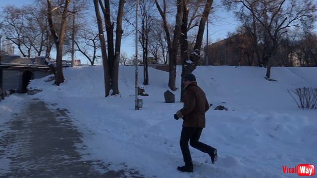 Группа здоровья в парке Чкалова