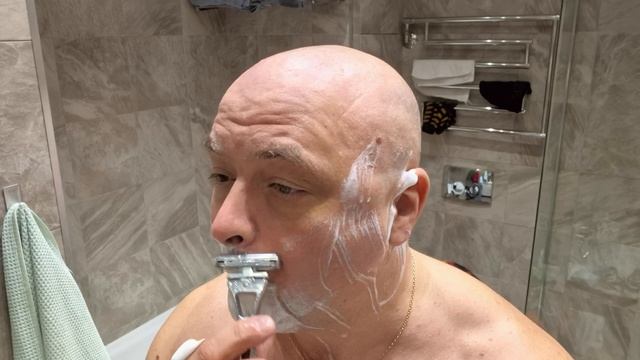 Бритва мутант для ежедневного бритья?