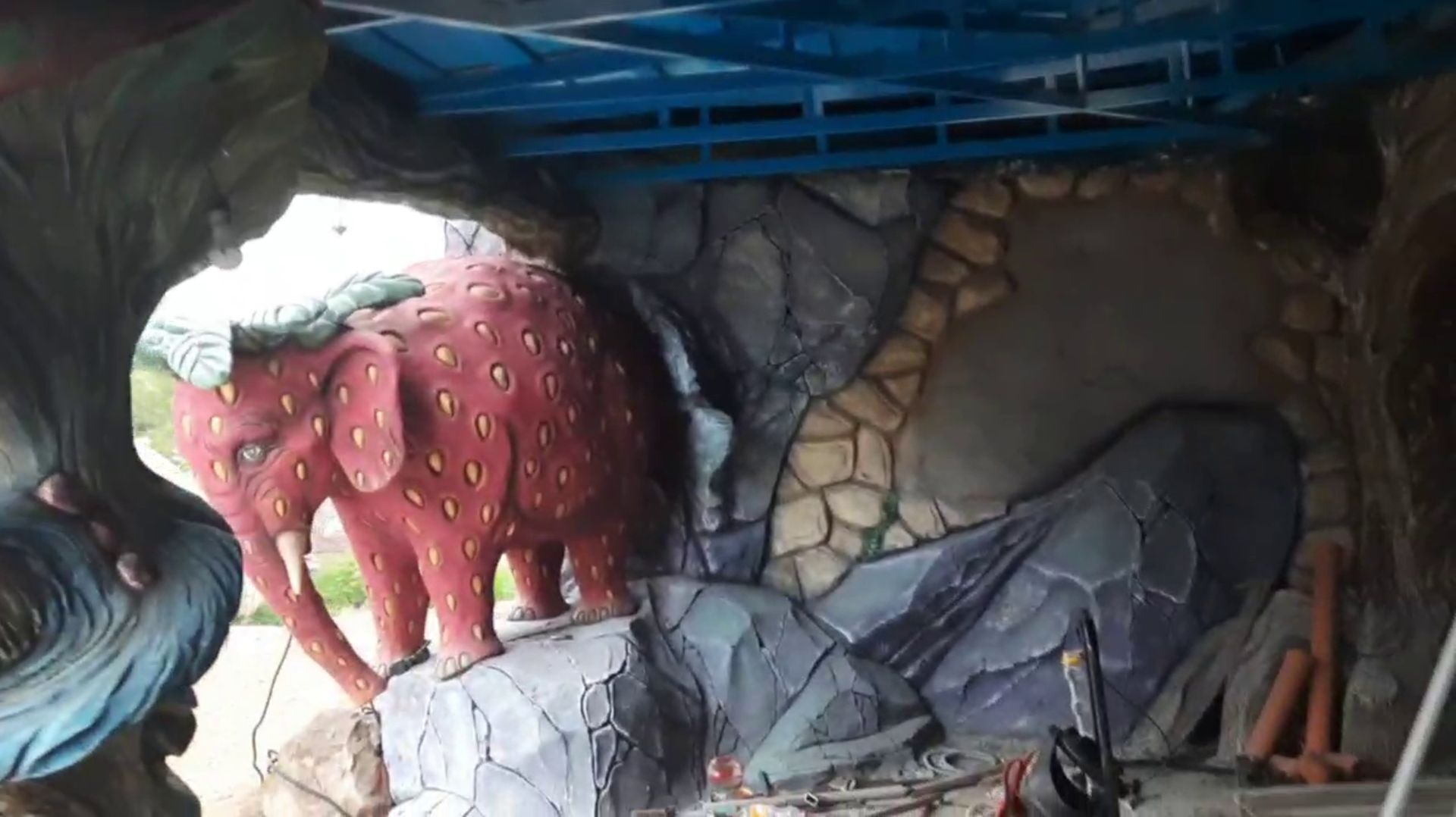 оформление беседки на даче из  арт бетона. мастер  Меленчук Николай.