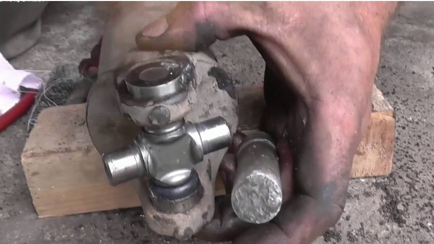 Замена крестовин ВАЗ 2101 - 2107 "Классика"