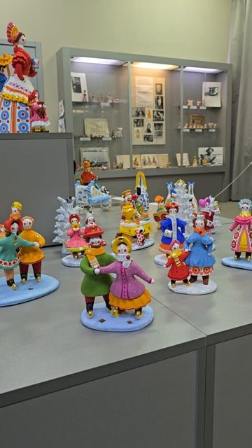 Дымковская игрушка