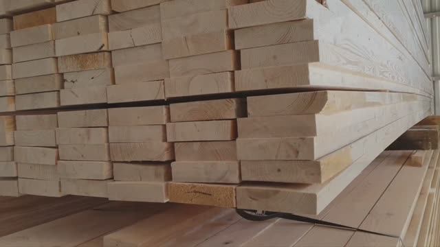 Производство сухой доски калиброванной для строительства каркасных бань и домов под ключ из Пестово