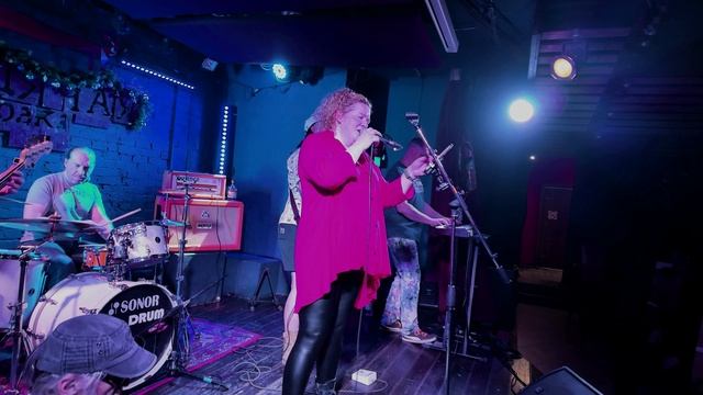 Женщина с Бородой - Диспетчер помех