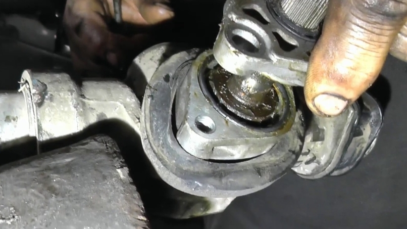 Замена ремкомплекта рулевой рейки ВАЗ 2112