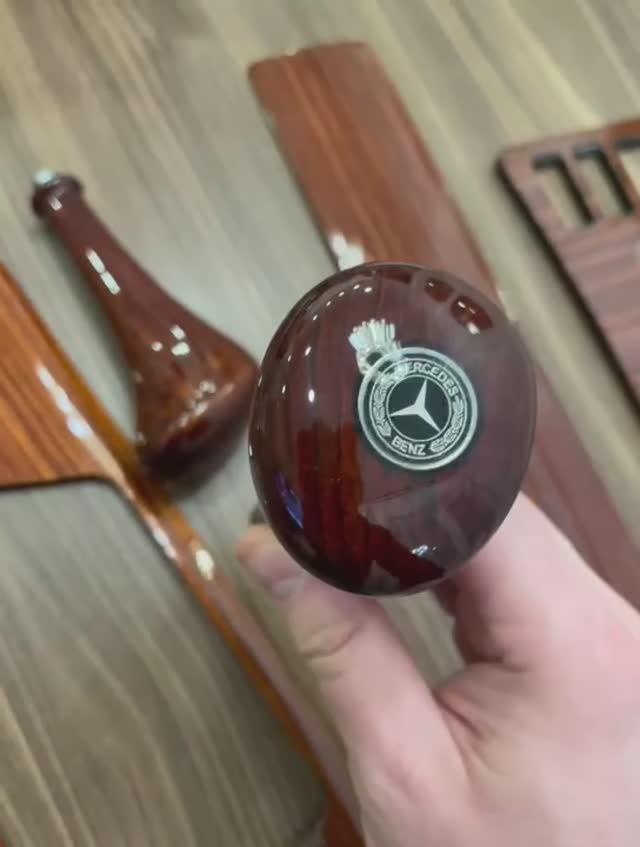 Реставрация дерева Мерседес 190