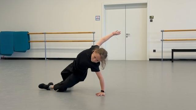 Ксения Сидоровская джаз-класс