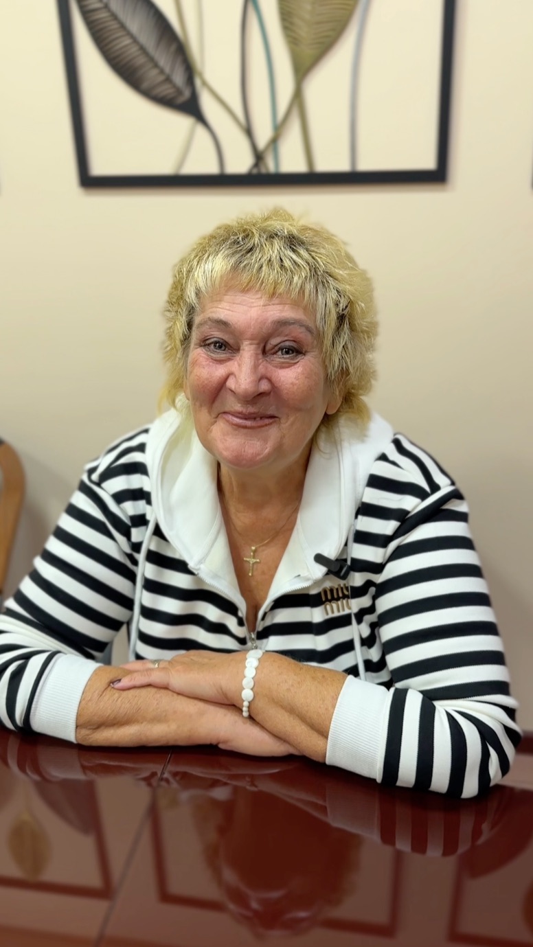 Новые зубы за 1 день: история преображения в 70 лет