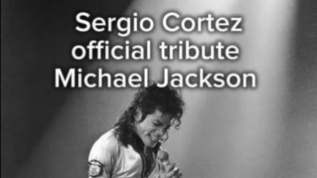 Это чудо! Мистика какая-то, Майкл Джексон-то живой, ну или воскрешен!