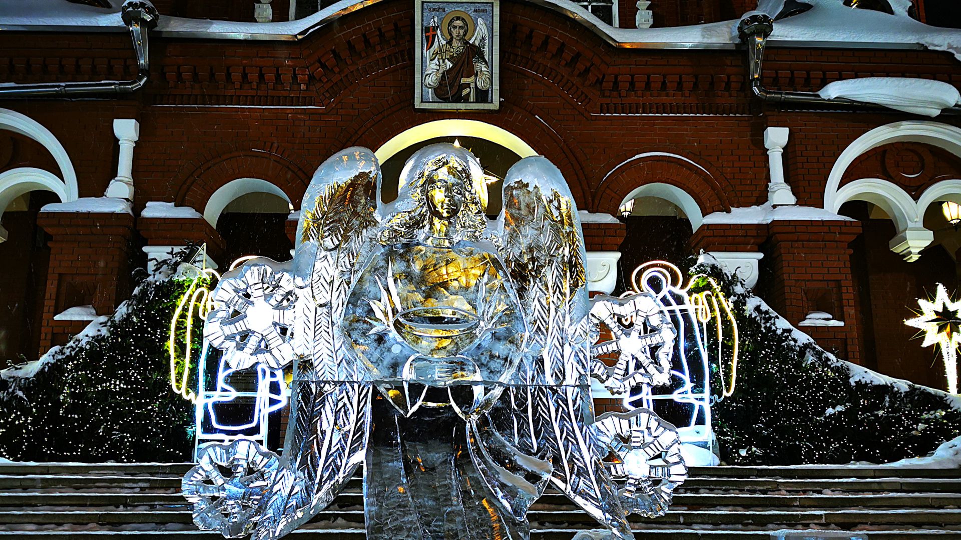 Ледовый фестиваль Ангелов и Архангелов в Ижевске 19 января 2026 года.