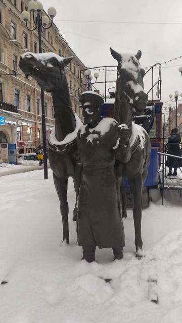 Прародительница (прабабушка) трамвая и метро - "конка" - ст. метро Василеостровская, Ленинград (СПб)