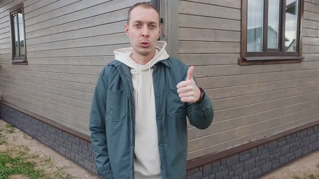 Отзывы о строительной компании из Пестово - фасадная отделка цоколя фундамента дома панелями Дёке
