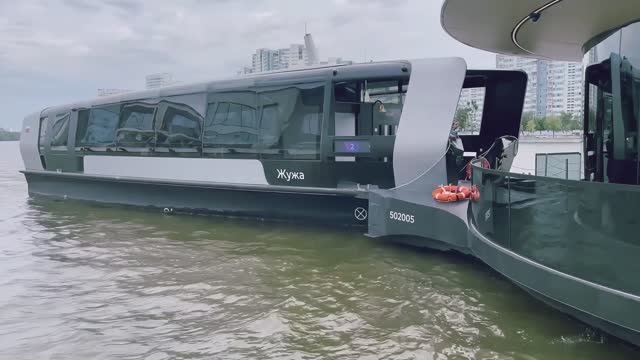 Трамвайчик Жужа меня не повез. Живописные локации Москвы