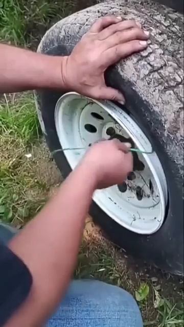 Как накачать колесо по Американски