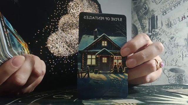 Оба молчите. Что будет дальше? Расклад Таро