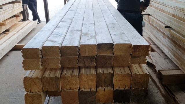 Профилированный брус 150х150х6000 с компенсационными пропилами для бани цена за куб из Пестово