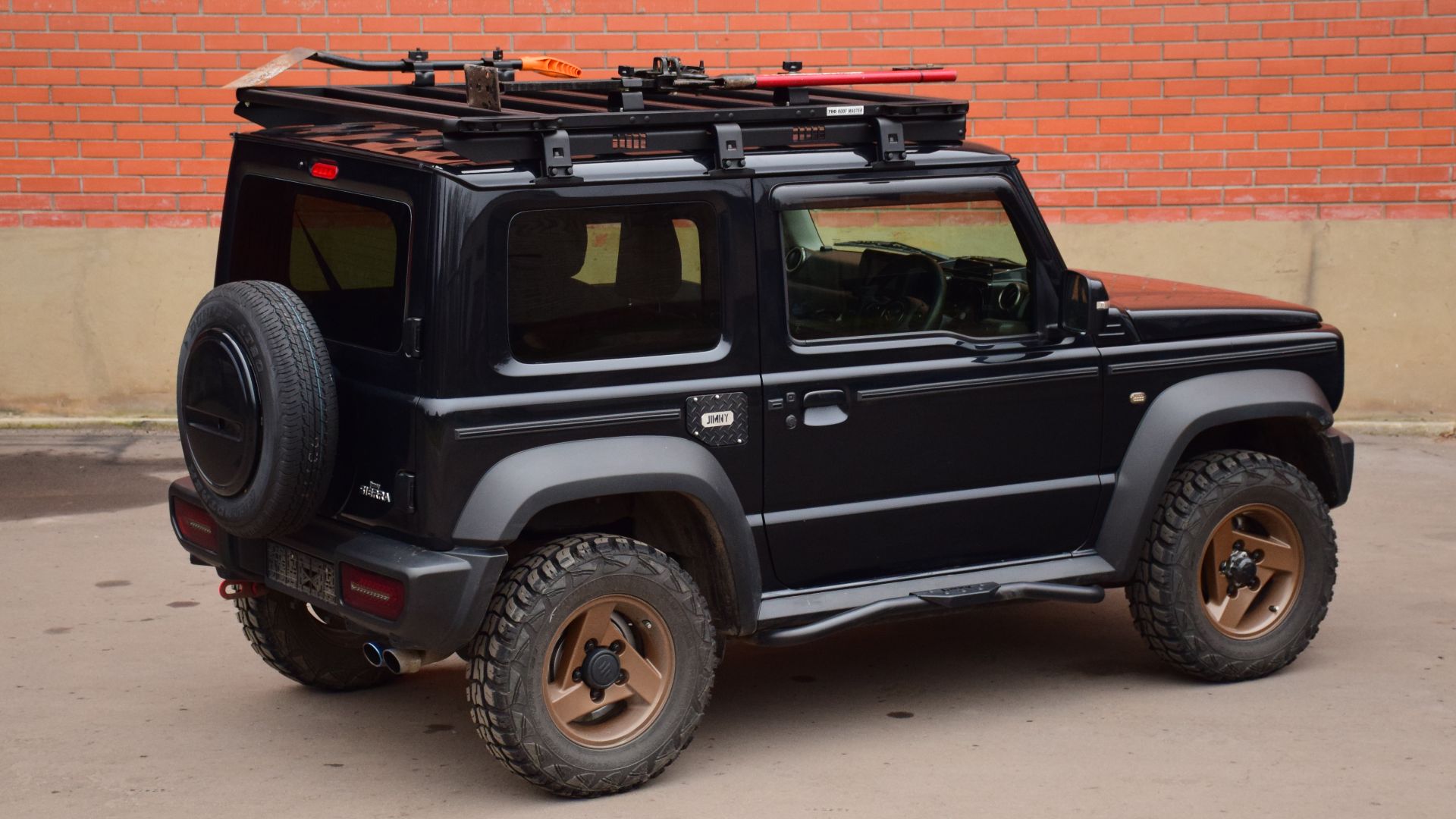 Алюминиевый багажник РИФ на Suzuki Jimny: обзор и установка