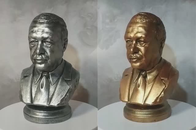 Бюст Эрдоган металл