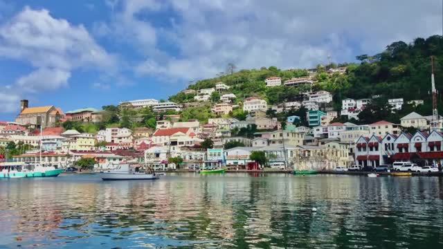 297. Сент-Джорджес, Гренада