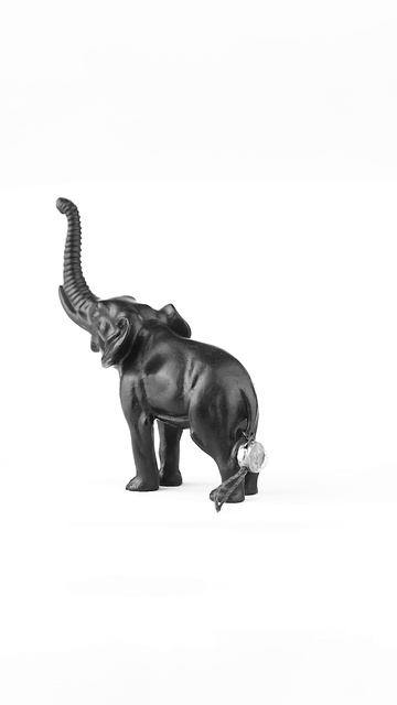 Статуэтка чугунная "Слоник". Артикул 100019. https://феникс.art