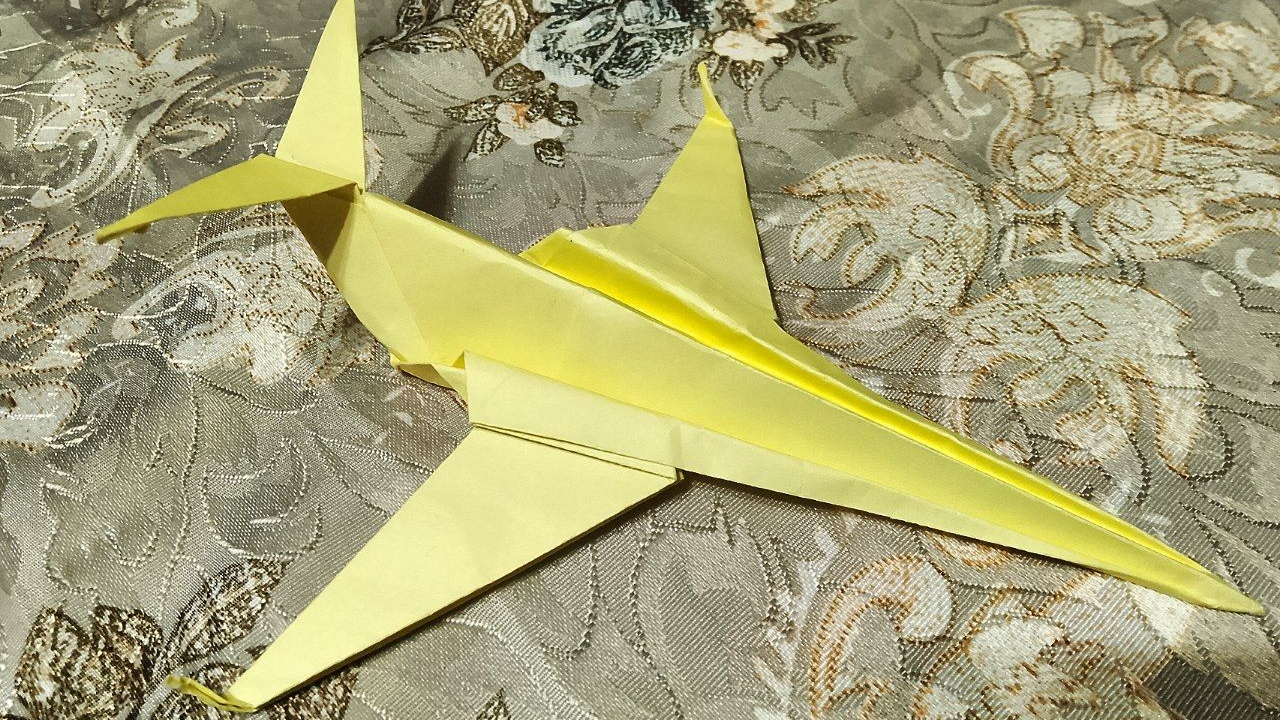 Самолёт из бумаги своими руками. Оригами