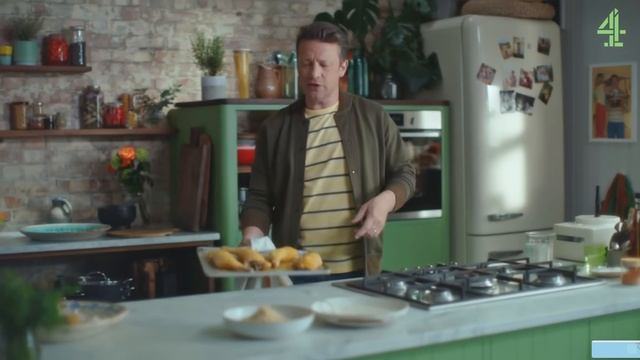 Хрустящая курица. ПЕРЕВОД. Джейми Оливер