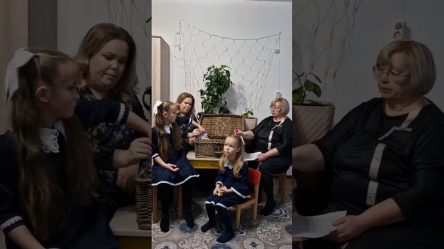 Семья Буниных-Лобановых, п. Каменск , Е. Ракитина Приключения новогодних игрушек