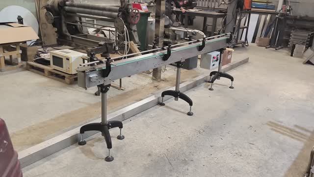 Транспортёр пластинчатый 3000 мм, цепь 82,5 мм