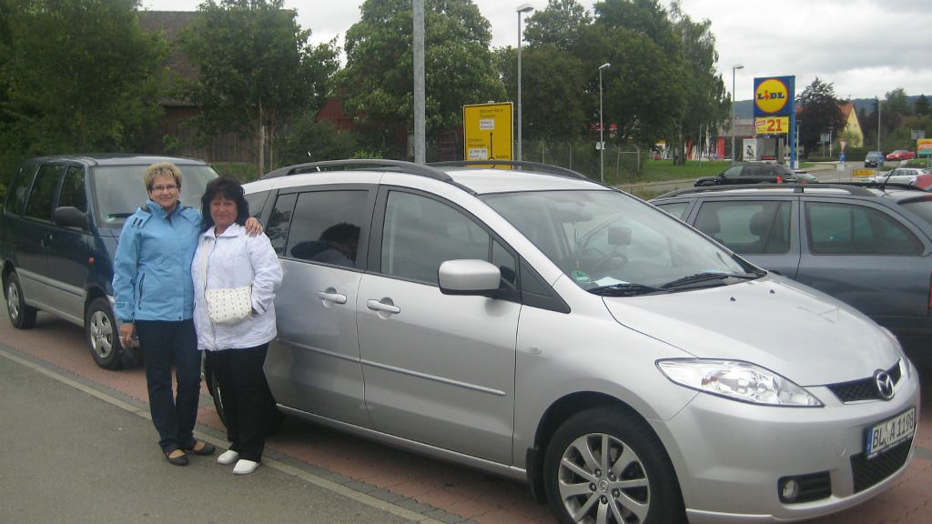 Германия. Наш отпуск у подруги. Прокатимся по г.Бизинген.  Исп. сборник Дискотека - 70-80-90-х.