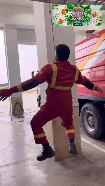 Как завязать практичный узел в экстренной ситуации👍