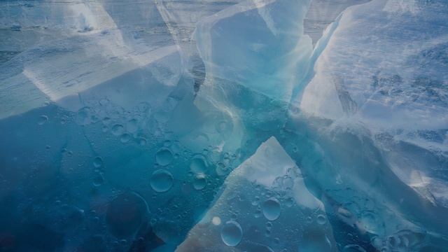 Ледяные узоры: красота на льду