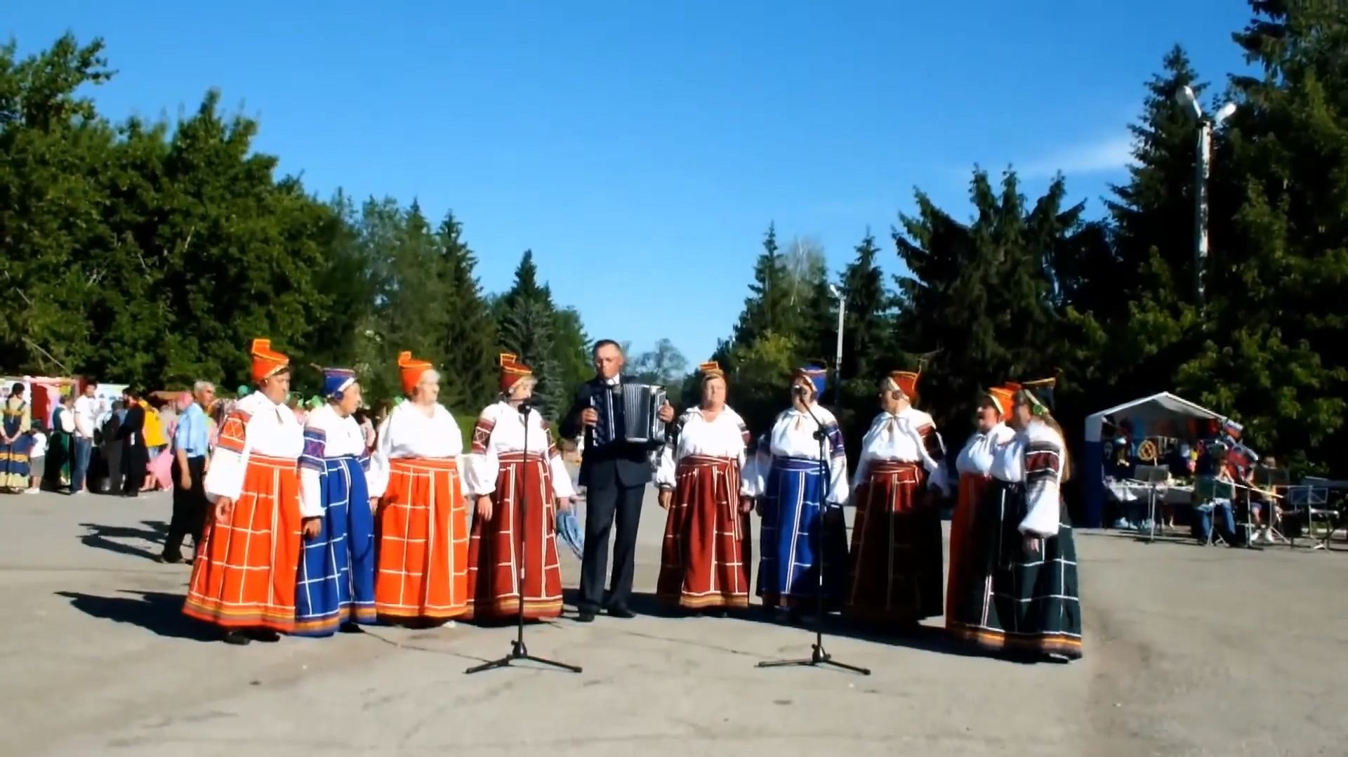 День России в Пестравке 2013 часть 2