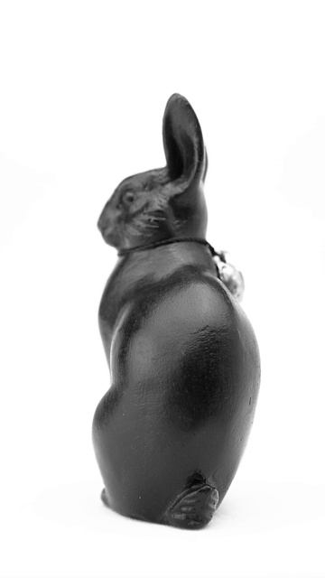 Статуэтка чугунная "Зайчик". Артикул 199997. https://феникс.art