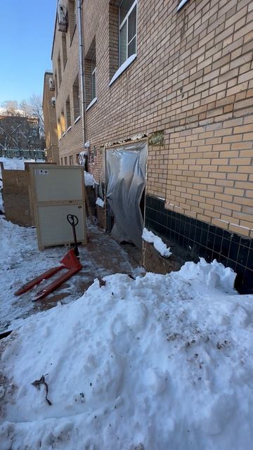 Выгрузка оборудования МРТ Philips Ingenia 1,5T на цокольный этаж