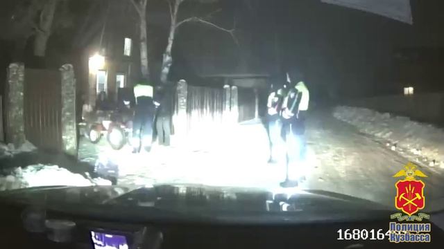 В Новокузнецке инспекторы ГИБДД привлекли к ответственности водителя минитрактора