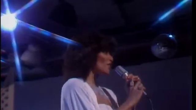 Carrie Lucas - Sometimes A Love Goes Wrong