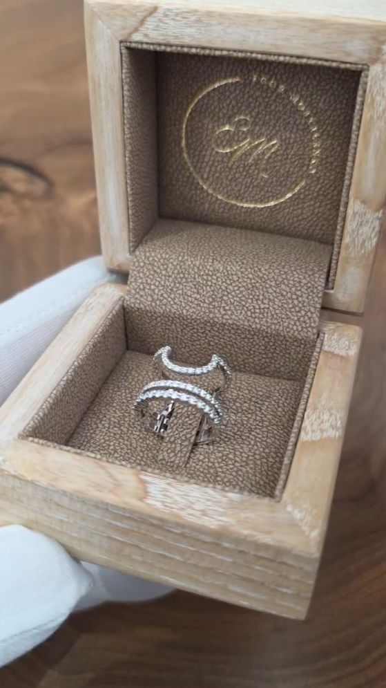 Фаланговое кольцо с бриллиантами