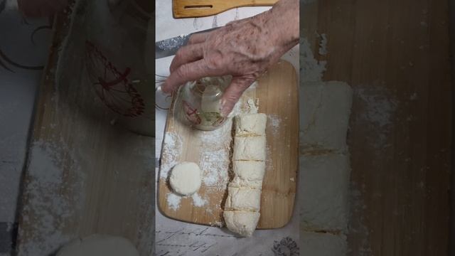 «ЭТО ЛУЧШИЕ СЫРНИКИ В МОЕЙ ЖИЗНИ! Тот самый рецепт из Карелии, который делает все иначе.»