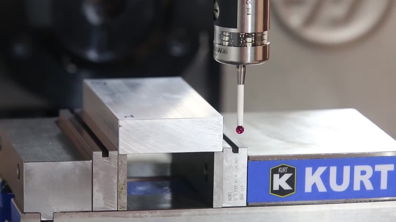 Как измерить угол поворота детали на столе