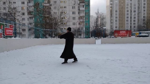 Упражнения с мечом Цзянь