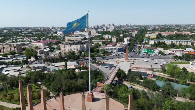 Москва вспоминает!  "Город юности и детства Шымкент" (авторская песня Кайрата Муминова, обновленная)