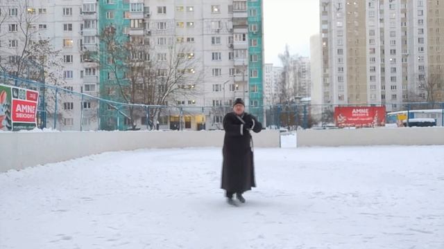 Упражнения с мечом Цзянь (9)