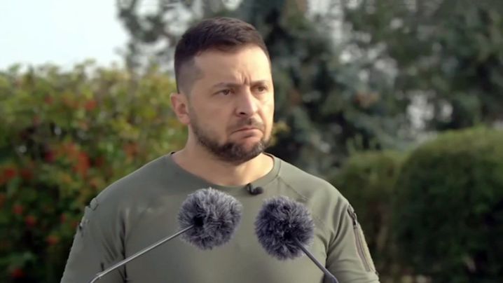 Junge Welt: гарантии Киеву без обязательств США станут "харакири" для Зеленского