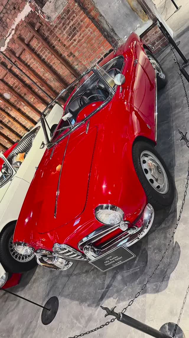 1959 Alfa Romeo Giulietta Spider | Родстер, покоривший мир ❤️