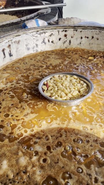 Полный казан мяса. Лучшее мясо для лучшего плова #meat #плов #ташкент #узбекистаня #казан #мясо