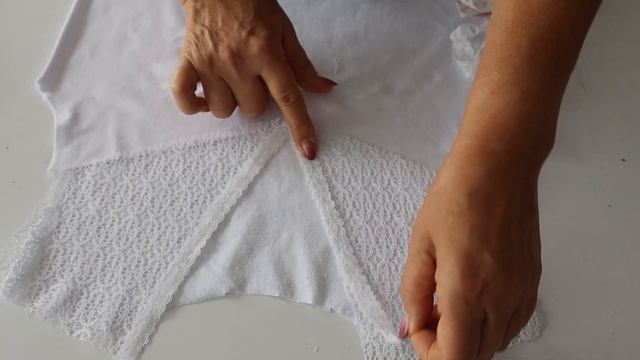 Из спортивной футболки потрясающая переделка, которую легко повторить