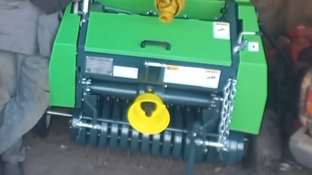 Главный Ресурс 1.6 Мини пресс подборщик 850