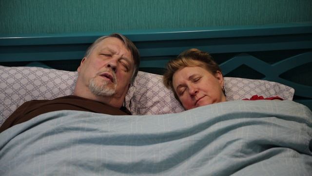 Юра, Ира - анекдот... Скетч # 6 (Опять женился)