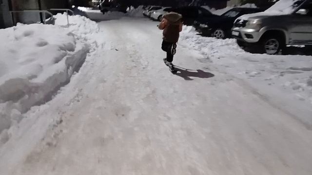 Зимний самокат.Обзор снегоката,самоката зимой, самокат на лыжах